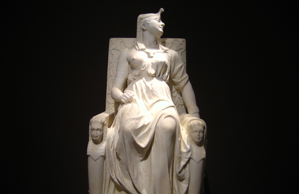 Cleopatra's death by snake impossible, according to historian